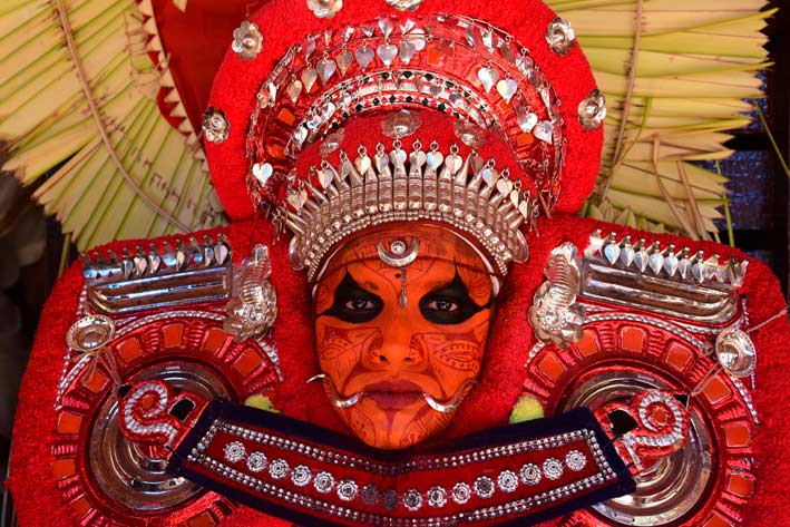 L’art-rituel du Theyyam à Kannur – MATHINI TRAVEL